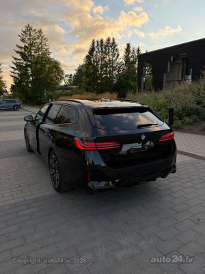 Black BMW 5 Series 2024 in Tallinn, with an engine capacity of 2.00 L and mileage of 65 thousand km for 54500 €, photo 5 on AUTOMOTO.COM.LV