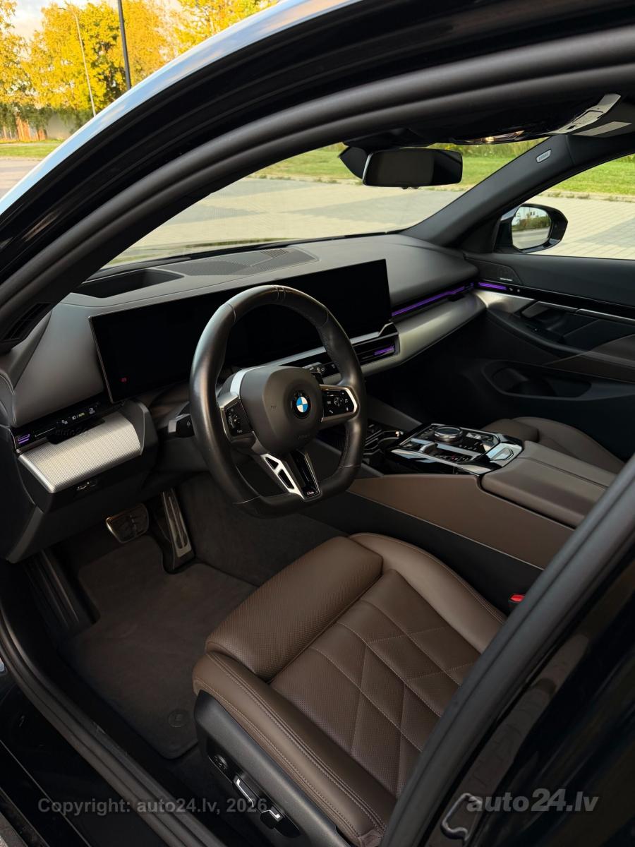 Black BMW 5 Series 2024 in Tallinn, with an engine capacity of 2.00 L and mileage of 65 thousand km for 54500 €, photo 12 on AUTOMOTO.COM.LV