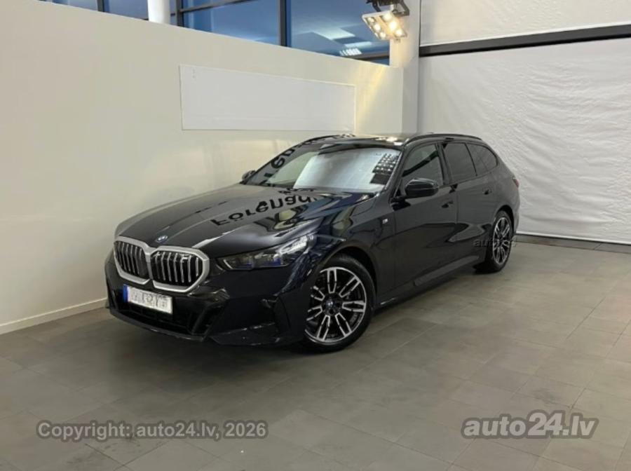 Melns BMW 5 Series 2025 Tallina, ar dzinēja tilpumu 2.00 L un nobraukumu 15 tūkst. km par 65990 €, foto 1 vietnē AUTOMOTO.COM.LV