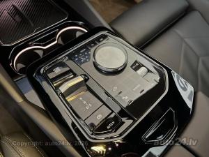 Melns BMW 5 Series 2025 Tallina, ar dzinēja tilpumu 2.00 L un nobraukumu 15 tūkst. km par 65990 €, foto 8 vietnē AUTOMOTO.COM.LV
