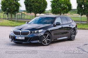 Melns BMW 5 Series 2025 Tartu, ar dzinēja tilpumu 2.00 L un nobraukumu 27 tūkst. km par 62000 €, foto  vietnē AUTOMOTO.COM.LV