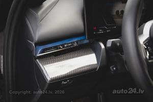Melns BMW 5 Series 2025 Tartu, ar dzinēja tilpumu 2.00 L un nobraukumu 27 tūkst. km par 62000 €, foto 17 vietnē AUTOMOTO.COM.LV