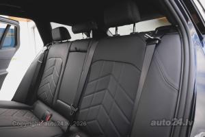 Melns BMW 5 Series 2025 Tartu, ar dzinēja tilpumu 2.00 L un nobraukumu 27 tūkst. km par 62000 €, foto 21 vietnē AUTOMOTO.COM.LV