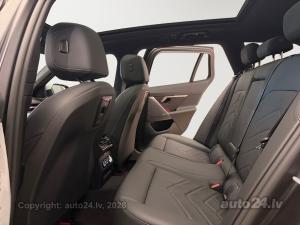 Melns BMW 5 Series 2025 Tallina, ar dzinēja tilpumu 3.00 L un nobraukumu 19 tūkst. km par 74400 €, foto 7 vietnē AUTOMOTO.COM.LV