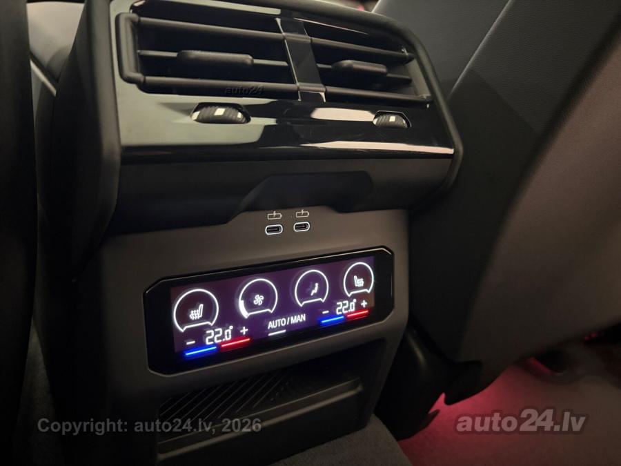 Melns BMW 5 Series 2025 Tallina, ar dzinēja tilpumu 3.00 L un nobraukumu 19 tūkst. km par 74400 €, foto 13 vietnē AUTOMOTO.COM.LV