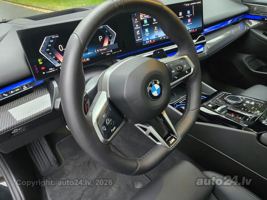 Черный БМВ 5 Серия 2026 в Таллин, объемом двигателя 3.00 л и пробегом 28 тыс. км за 75990 €, фото 9 на AUTOMOTO.COM.LV