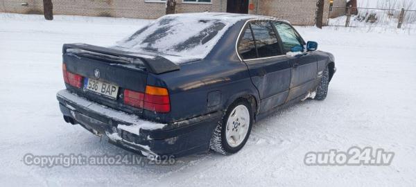 Blue BMW 5 Series 1991 in Tallinn, with an engine capacity of 2.50 L and mileage of 0 thousand km for 2500 €, photo 3 on AUTOMOTO.COM.LV