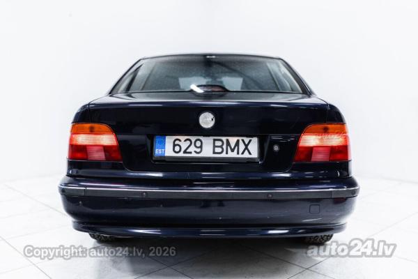 Zils BMW 5 Series 1998 Tallina, ar dzinēja tilpumu 2.50 L un nobraukumu 174 tūkst. km par 3499 €, foto 5 vietnē AUTOMOTO.COM.LV