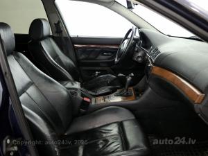 Синий БМВ 5 Серия 2001 в Таллин, объемом двигателя 2.50 л и пробегом 563 тыс. км за 799 €, фото 7 на AUTOMOTO.COM.LV