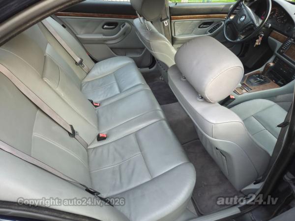 BMW 5 Series 2001 PÄrnava vietnÄ Zils BMW 5 Series 2001 PÄrnava, ar dzinÄja tilpumu 2.90 L un nobraukumu 251 tÅ«kst. km par 4000 ā¬, foto 9 vietnÄ AUTOMOTO.COM.LV