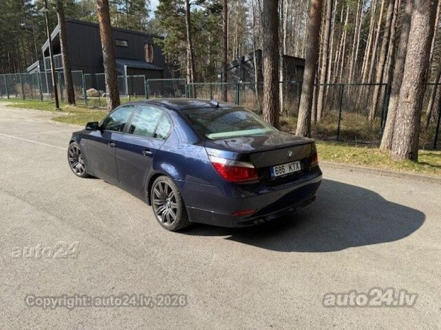 Blue BMW 5 Series 2004 in Tallinn, with an engine capacity of 3.00 L and mileage of 357 thousand km for 5200 €, photo 4 on AUTOMOTO.COM.LV