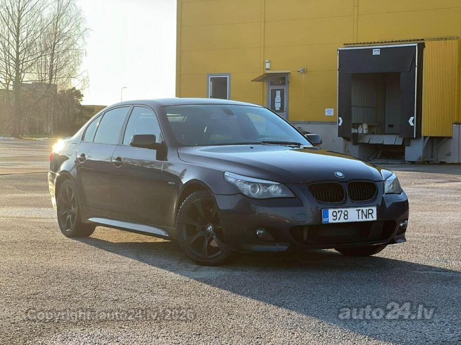 Zils BMW 5 Series 2007 Tallina, ar dzinēja tilpumu 3.00 L un nobraukumu 411 tūkst. km par 5000 €, foto 4 vietnē AUTOMOTO.COM.LV