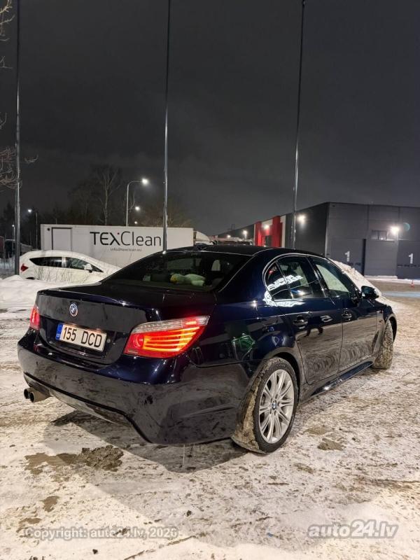 Zils BMW 5 Series 2007 Tallina, ar dzinēja tilpumu 3.00 L un nobraukumu 303 tūkst. km par 10000 €, foto 3 vietnē AUTOMOTO.COM.LV
