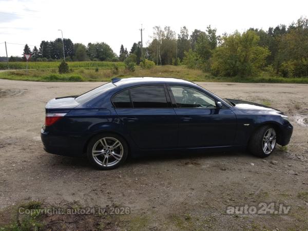 Zils BMW 5 Series 2007 Kuresāre, ar dzinēja tilpumu 3.00 L un nobraukumu 303 tūkst. km par 6900 €, foto 4 vietnē AUTOMOTO.COM.LV