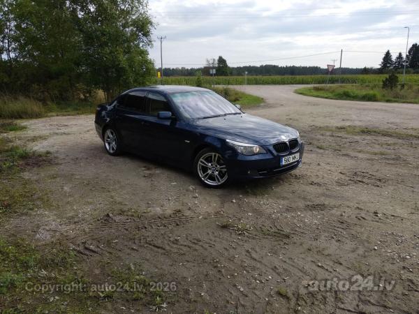Zils BMW 5 Series 2007 Kuresāre, ar dzinēja tilpumu 3.00 L un nobraukumu 303 tūkst. km par 6900 €, foto 5 vietnē AUTOMOTO.COM.LV