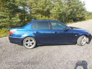 Zils BMW 5 Series 2007 Kuresāre, ar dzinēja tilpumu 3.00 L un nobraukumu 303 tūkst. km par 6900 €, foto 15 vietnē AUTOMOTO.COM.LV