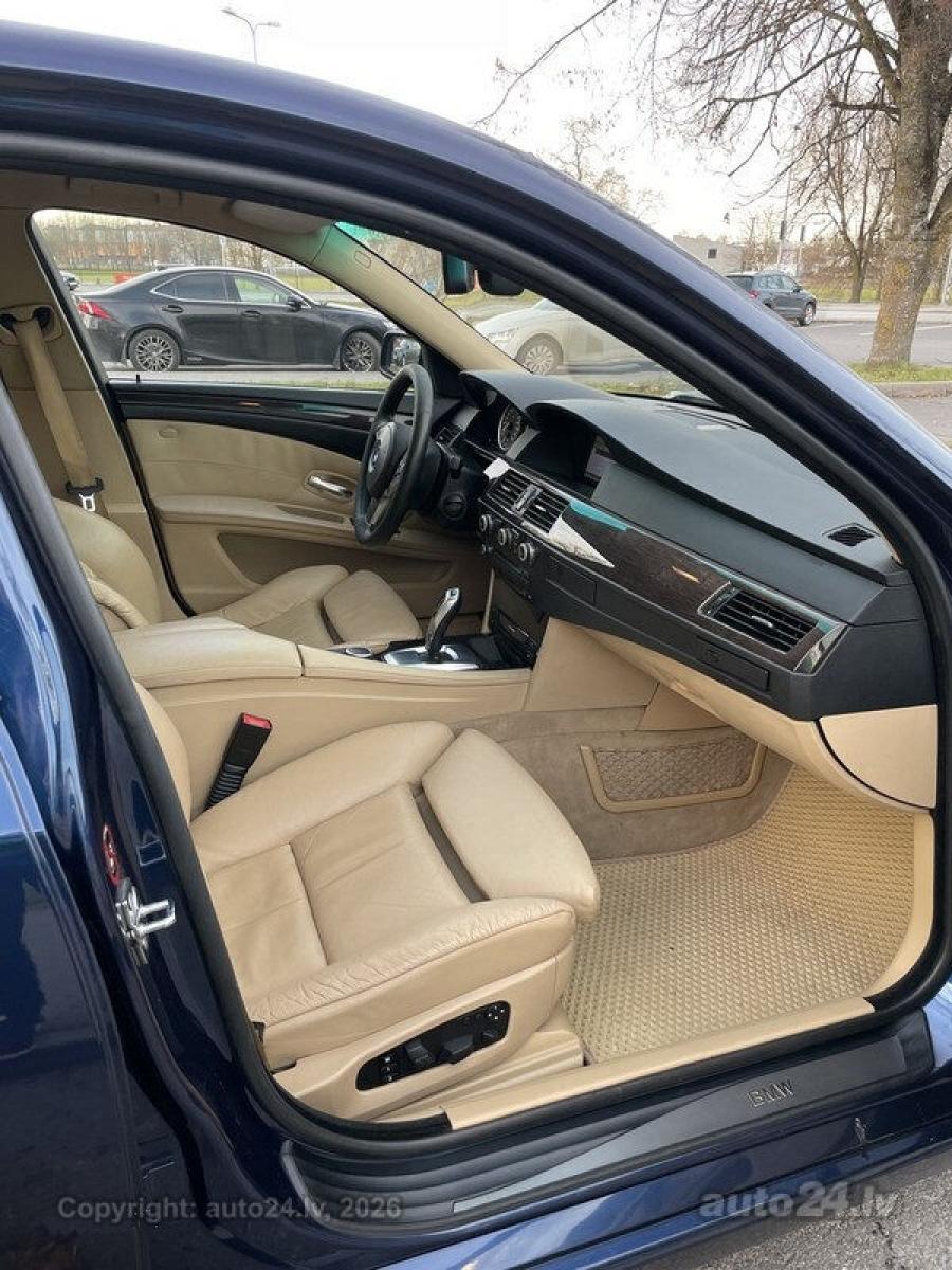 Zils BMW 5 Series 2007 Kuresāre, ar dzinēja tilpumu 3.00 L un nobraukumu 303 tūkst. km par 6900 €, foto 22 vietnē AUTOMOTO.COM.LV