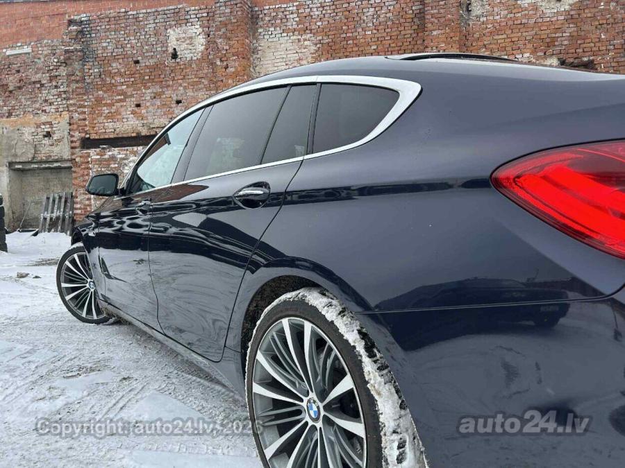 Zils BMW 5 Series 2009 Tallina, ar dzinēja tilpumu 3.00 L un nobraukumu 321 tūkst. km par 8000 €, foto 1 vietnē AUTOMOTO.COM.LV