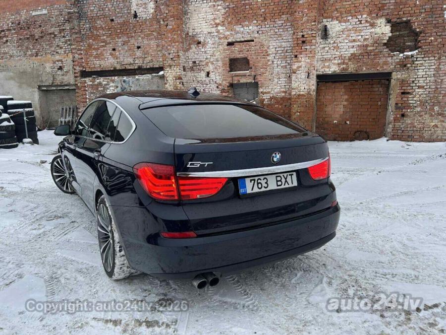 Zils BMW 5 Series 2009 Tallina, ar dzinēja tilpumu 3.00 L un nobraukumu 321 tūkst. km par 8000 €, foto 13 vietnē AUTOMOTO.COM.LV