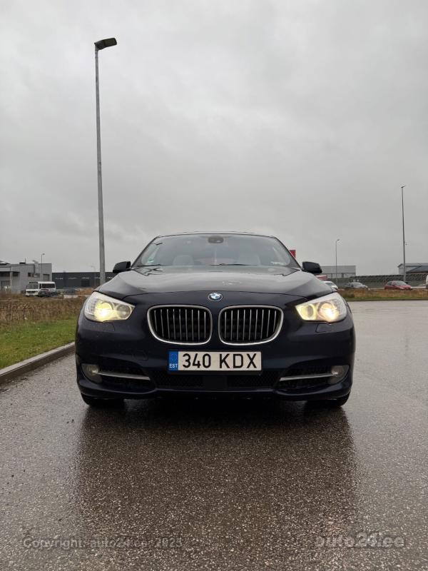 Zils BMW 5 Series 2010 Tartu, ar dzinēja tilpumu 3.00 L un nobraukumu 407 tūkst. km par 7999 €, foto 5 vietnē AUTOMOTO.COM.LV
