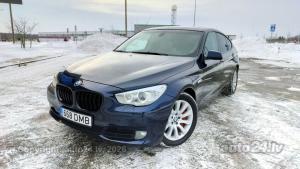 Zils BMW 5 Series 2010 Tallina, ar dzinēja tilpumu 4.40 L un nobraukumu 240 tūkst. km par 8499 €, foto  vietnē AUTOMOTO.COM.LV