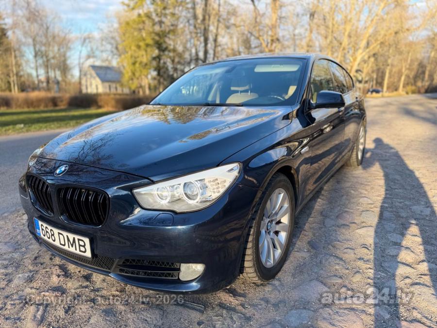 Blue BMW 5 Series 2010 in Tallinn, with an engine capacity of 4.40 L and mileage of 249 thousand km for 8500 €, photo 3 on AUTOMOTO.COM.LV