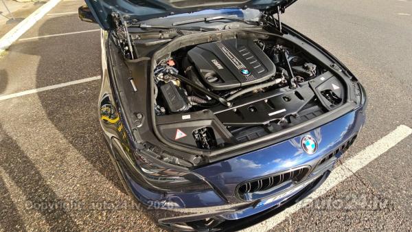 Zils BMW 5 Series 2010 Tallina, ar dzinēja tilpumu 3.00 L un nobraukumu 314 tūkst. km par 12900 €, foto 8 vietnē AUTOMOTO.COM.LV