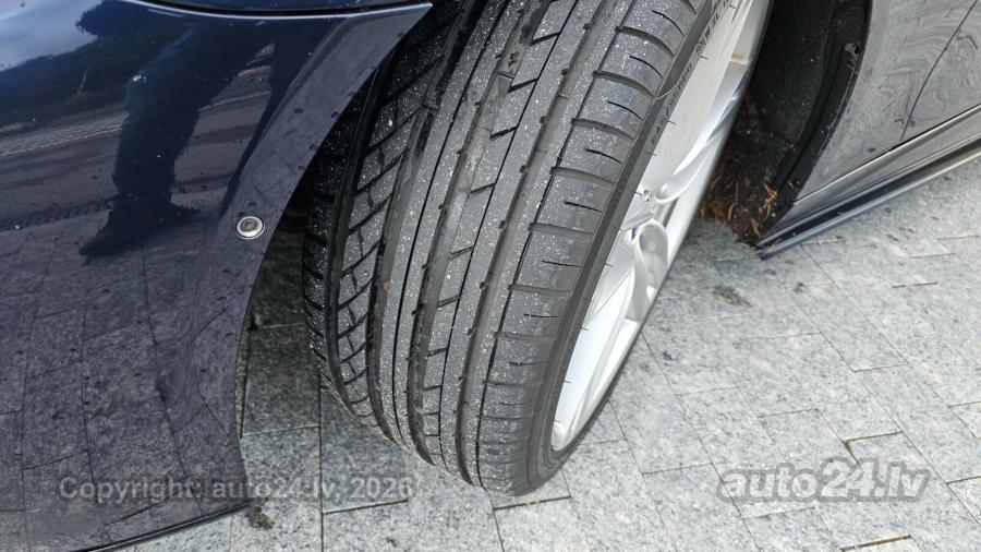 Blue BMW 5 Series 2010 in Tallinn, with an engine capacity of 3.00 L and mileage of 314 thousand km for 12900 €, photo 12 on AUTOMOTO.COM.LV
