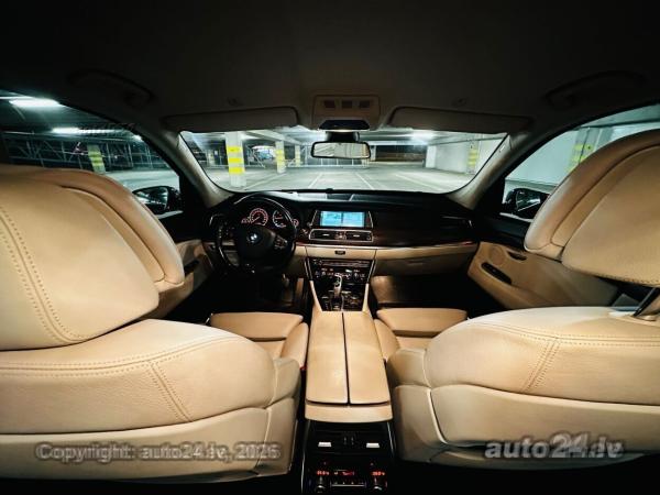 Zils BMW 5 Series 2011 Tallina, ar dzinēja tilpumu 3.00 L un nobraukumu 500 tūkst. km par 4500 €, foto 2 vietnē AUTOMOTO.COM.LV