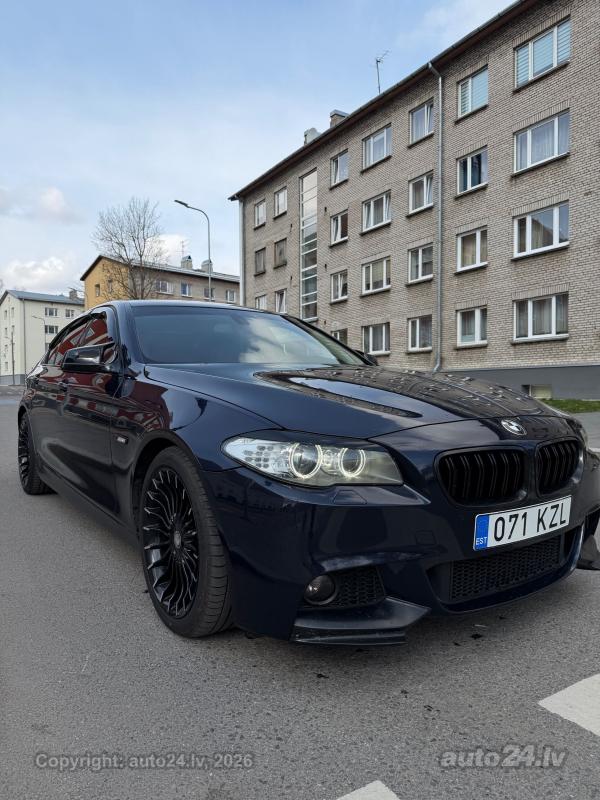 Zils BMW 5 Series 2011 Narva, ar dzinēja tilpumu 2.00 L un nobraukumu 230 tūkst. km par 12000 €, foto 3 vietnē AUTOMOTO.COM.LV