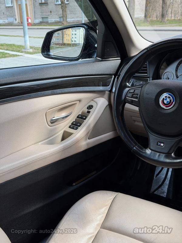Zils BMW 5 Series 2011 Narva, ar dzinēja tilpumu 2.00 L un nobraukumu 230 tūkst. km par 12000 €, foto 9 vietnē AUTOMOTO.COM.LV