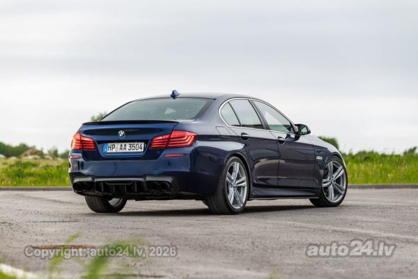 Blue BMW 5 Series 2015 in Tartu, with an engine capacity of 3.00 L and mileage of 234 thousand km for 14999 €, photo 7 on AUTOMOTO.COM.LV