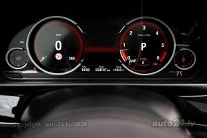 Blue BMW 5 Series 2015 in Tartu, with an engine capacity of 3.00 L and mileage of 234 thousand km for 14999 €, photo 27 on AUTOMOTO.COM.LV