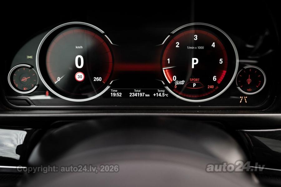 Blue BMW 5 Series 2015 in Tartu, with an engine capacity of 3.00 L and mileage of 234 thousand km for 14999 €, photo 27 on AUTOMOTO.COM.LV
