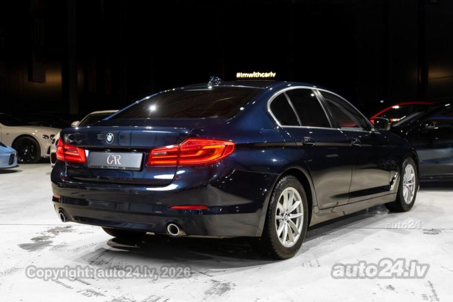 Zils BMW 5 Series 2017 Rīga, ar dzinēja tilpumu 2.00 L un nobraukumu 95 tūkst. km par 23380 €, foto 3 vietnē AUTOMOTO.COM.LV