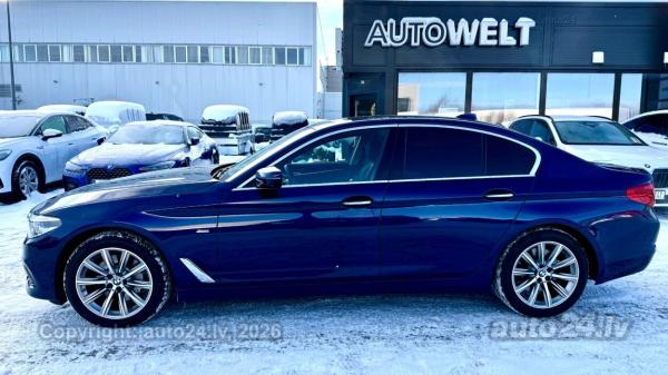 Blue BMW 5 Series 2017 in Tallinn, with an engine capacity of 3.00 L and mileage of 136 thousand km for 27900 €, photo 4 on AUTOMOTO.COM.LV