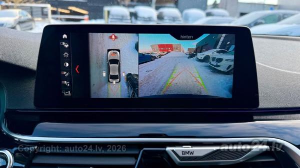 Zils BMW 5 Series 2017 Tallina, ar dzinēja tilpumu 3.00 L un nobraukumu 136 tūkst. km par 27900 €, foto 11 vietnē AUTOMOTO.COM.LV