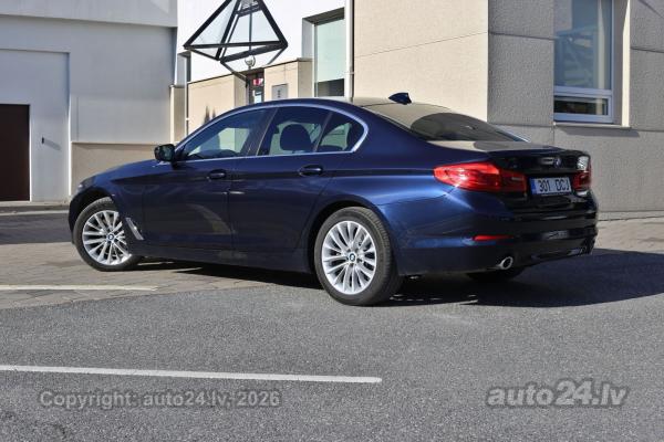 Zils BMW 5 Series 2017 Tallina, ar dzinēja tilpumu 2.00 L un nobraukumu 109 tūkst. km par 21000 €, foto 7 vietnē AUTOMOTO.COM.LV