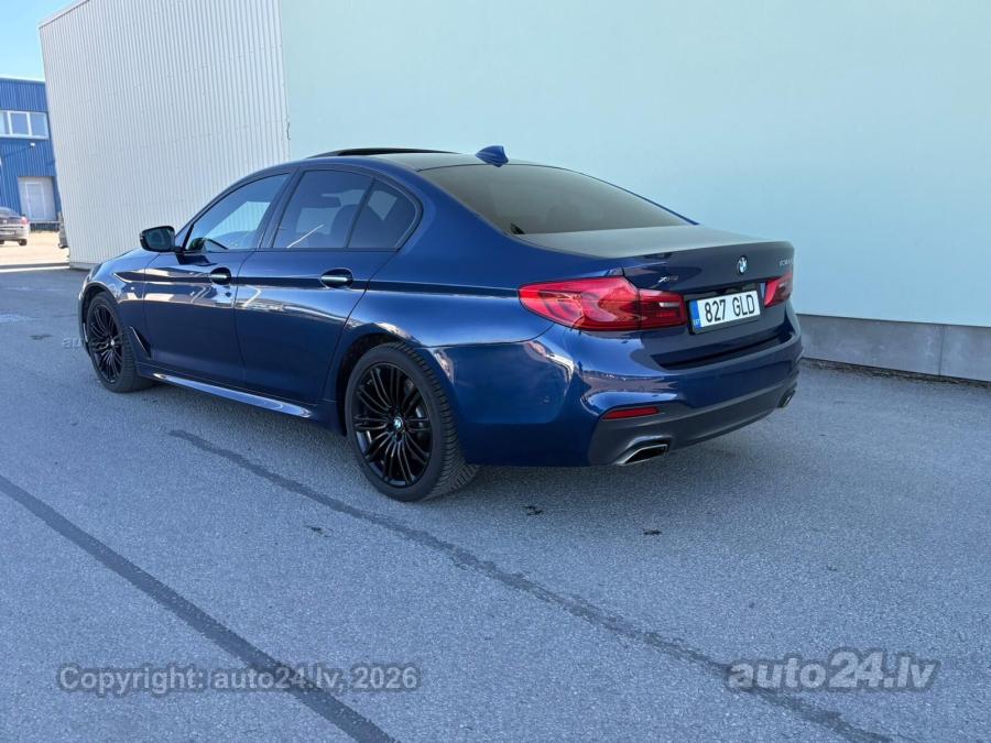 Blue BMW 5 Series 2017 in Tallinn, with an engine capacity of 3.00 L and mileage of 220 thousand km for 26400 €, photo 4 on AUTOMOTO.COM.LV