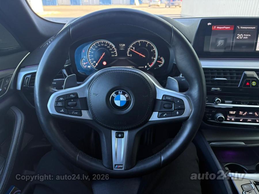 Zils BMW 5 Series 2017 Tallina, ar dzinēja tilpumu 3.00 L un nobraukumu 220 tūkst. km par 25400 €, foto 11 vietnē AUTOMOTO.COM.LV