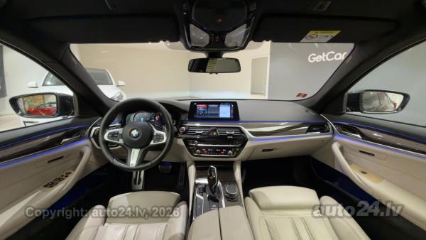 Blue BMW 5 Series 2017 in Riga, with an engine capacity of 2.00 L and mileage of 127 thousand km for 20000 €, photo 6 on AUTOMOTO.COM.LV