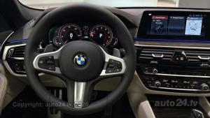 Blue BMW 5 Series 2017 in Riga, with an engine capacity of 2.00 L and mileage of 127 thousand km for 20000 €, photo 8 on AUTOMOTO.COM.LV