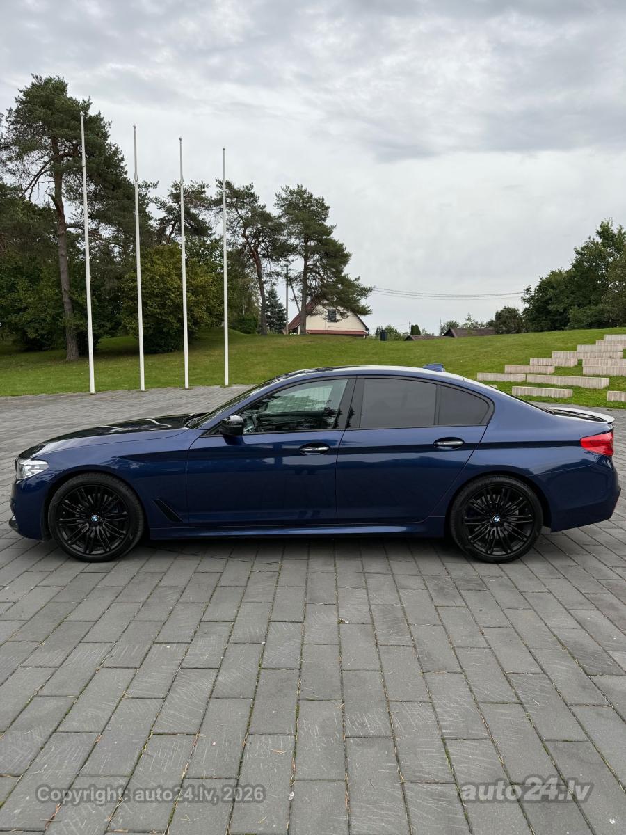 Blue BMW 5 Series 2017 in Tallinn, with an engine capacity of 3.00 L and mileage of 133 thousand km for 30500 €, photo 3 on AUTOMOTO.COM.LV