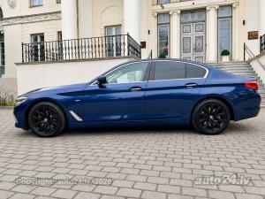 Zils BMW 5 Series 2018 Tallina, ar dzinēja tilpumu 3.00 L un nobraukumu 124 tūkst. km par 27400 €, foto 3 vietnē AUTOMOTO.COM.LV