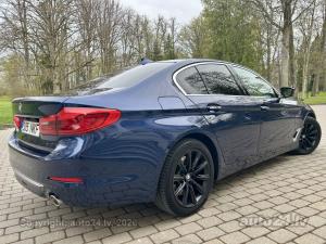 Zils BMW 5 Series 2018 Tallina, ar dzinēja tilpumu 3.00 L un nobraukumu 124 tūkst. km par 27400 €, foto 4 vietnē AUTOMOTO.COM.LV