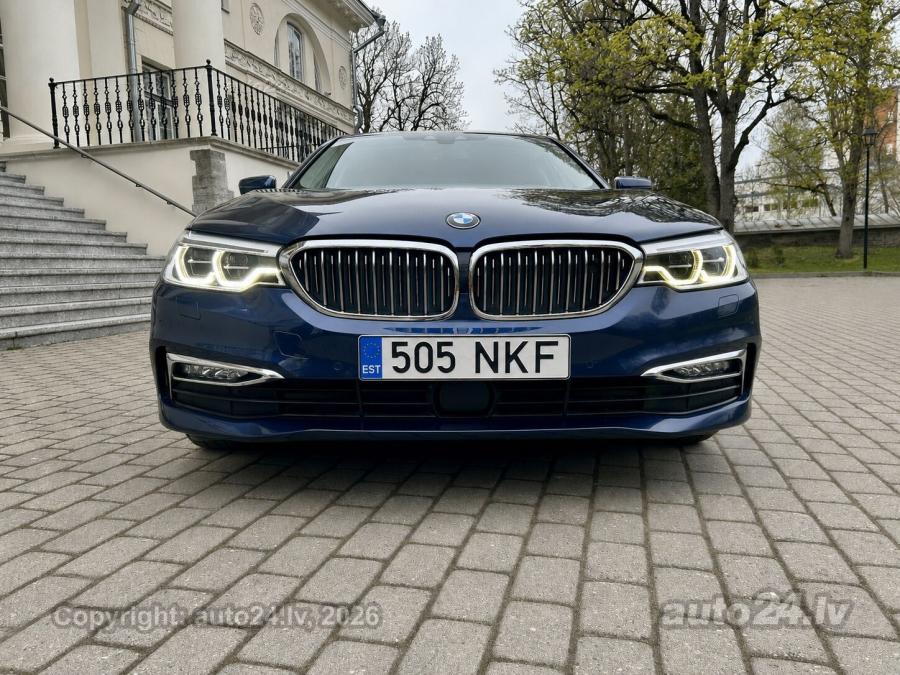 Zils BMW 5 Series 2018 Tallina, ar dzinēja tilpumu 3.00 L un nobraukumu 124 tūkst. km par 27400 €, foto 6 vietnē AUTOMOTO.COM.LV