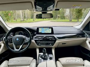 Zils BMW 5 Series 2018 Tallina, ar dzinēja tilpumu 3.00 L un nobraukumu 124 tūkst. km par 27400 €, foto 9 vietnē AUTOMOTO.COM.LV