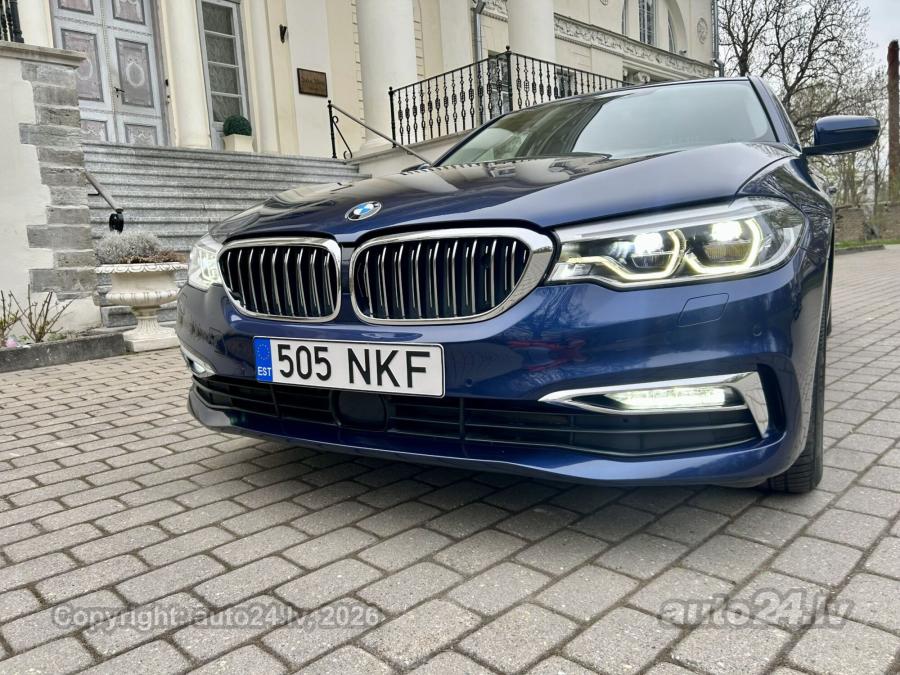Zils BMW 5 Series 2018 Tallina, ar dzinēja tilpumu 3.00 L un nobraukumu 124 tūkst. km par 27400 €, foto 15 vietnē AUTOMOTO.COM.LV