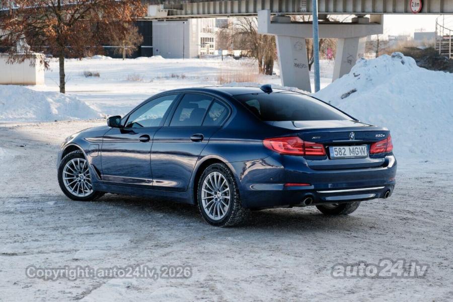 Blue BMW 5 Series 2019 in Tallinn, with an engine capacity of 2.00 L and mileage of 101 thousand km for 30600 €, photo 3 on AUTOMOTO.COM.LV
