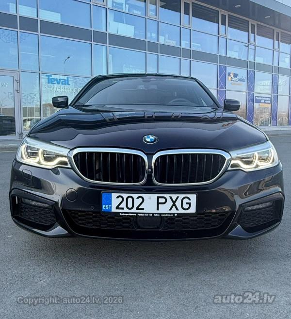 Zils BMW 5 Series 2019 Tallina, ar dzinēja tilpumu 2.00 L un nobraukumu 120 tūkst. km par 29900 €, foto 2 vietnē AUTOMOTO.COM.LV